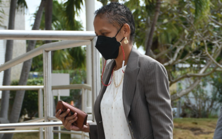 Barbados Licensing Authority still to clear over 5,000 paid up drivers ...