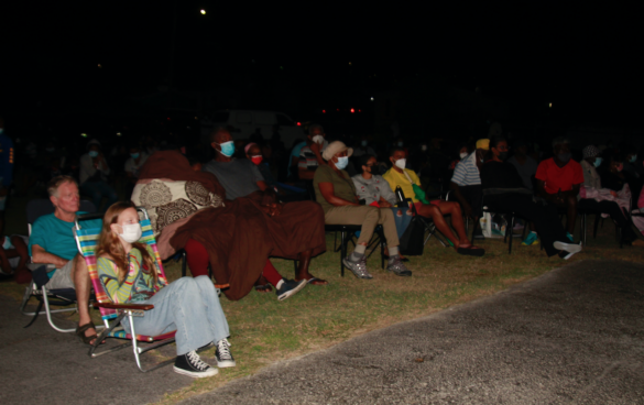 Residents view and learn about ‘blood moon’ - Barbados Today