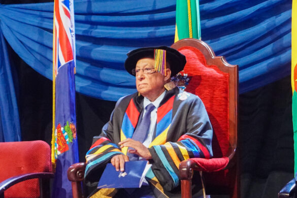 Govt launches ‘EZ Pay’ driver’s licence renewal - Barbados Today