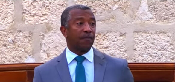 Thorne: Govt undermining civil service independence - Barbados Today