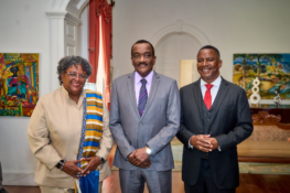 Former DLP representative Michael Lashley attends BLP conference ...