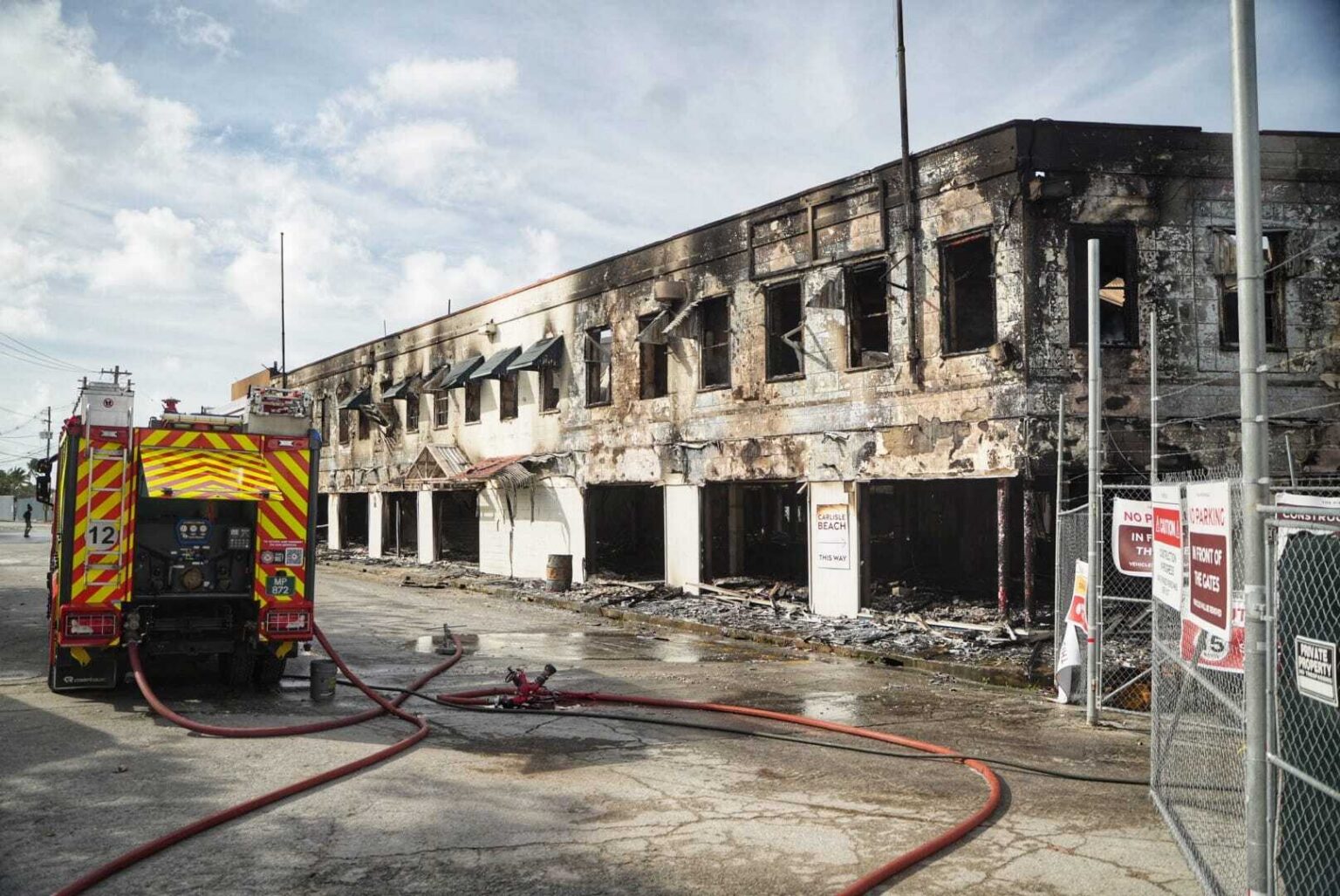 Firefighters tackle late-night blaze at old Massy building in Pierhead ...
